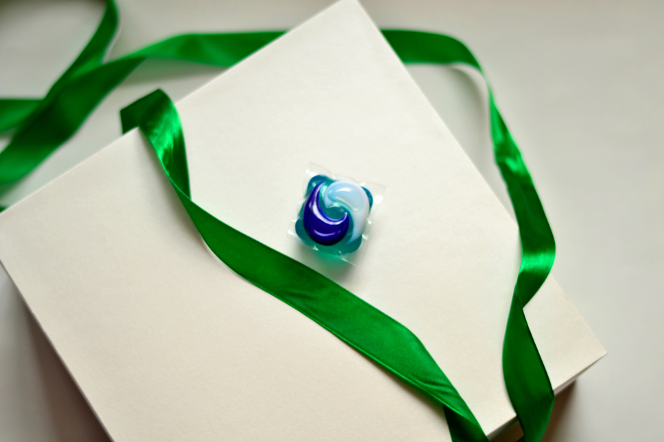 Ariel Mystery Box – Cvetybaby